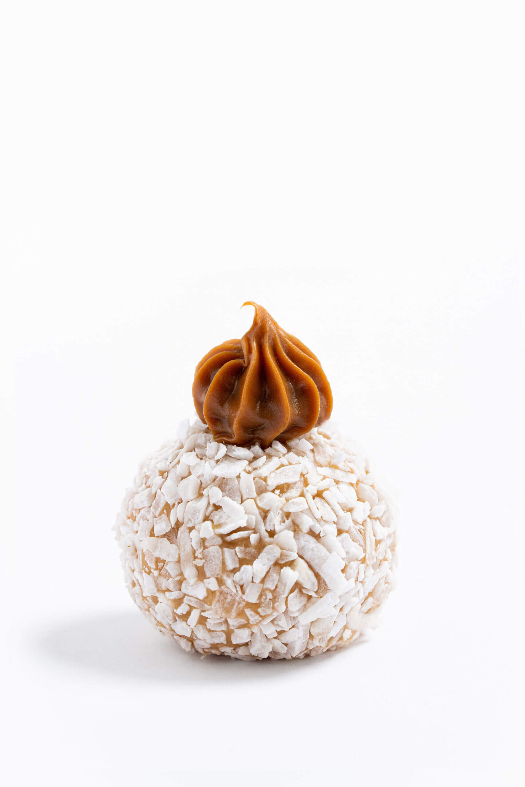 Trufa de Coco – SIENNA BAKERY
